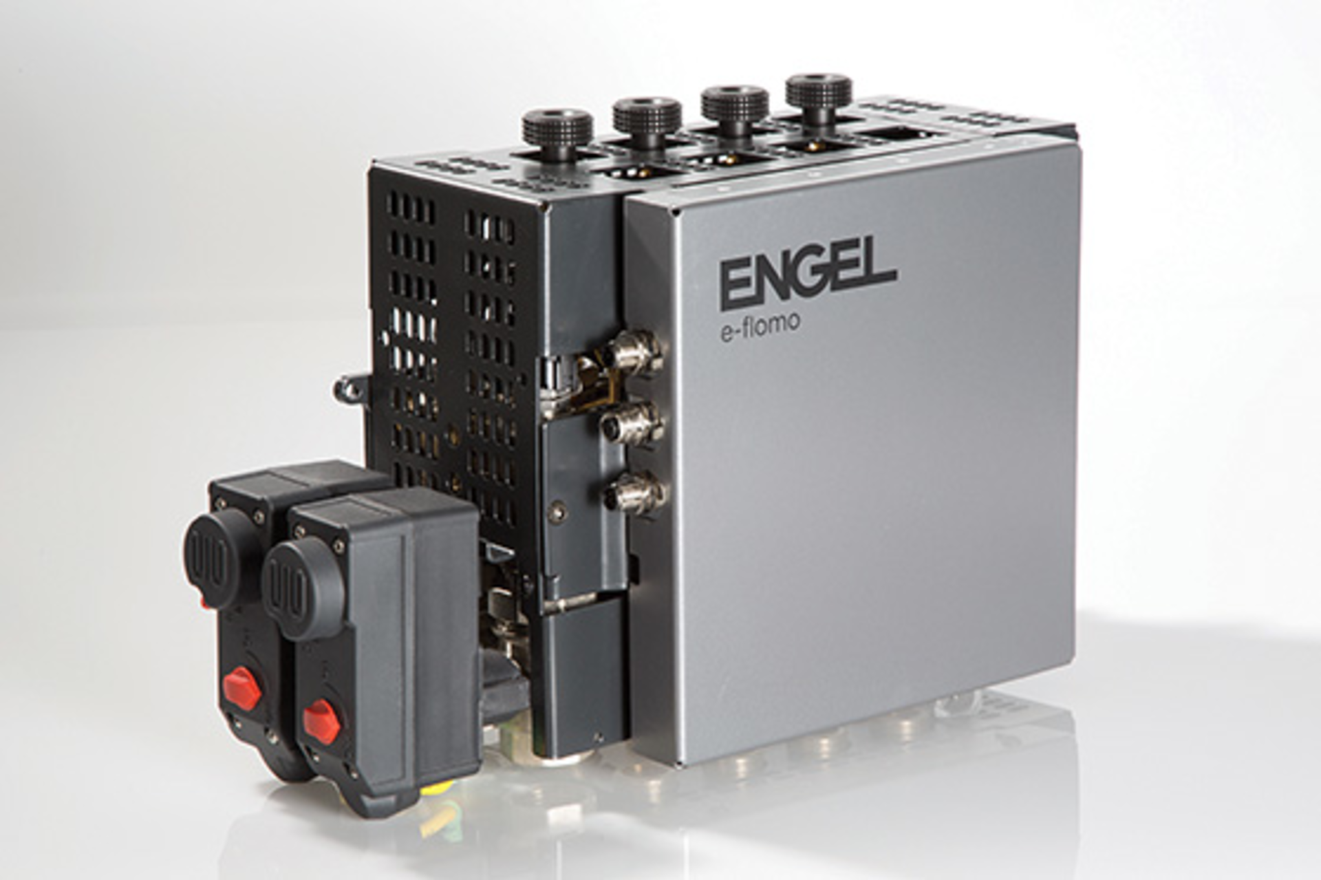 Engel monitor moves into control | Plastics Machinery & Manufacturing