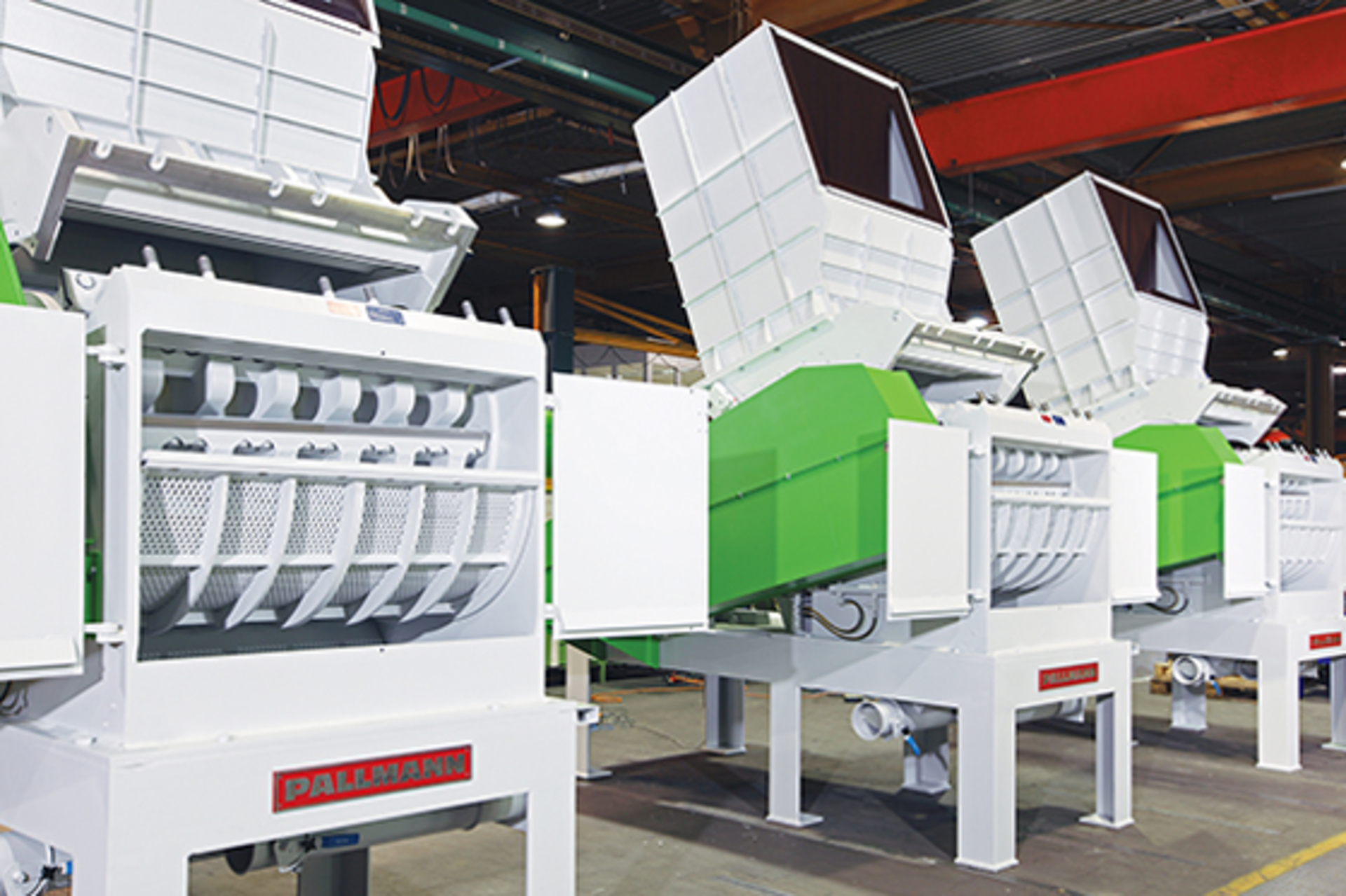 Pallmann granulators designed for PET bottles | Plastics Machinery ...