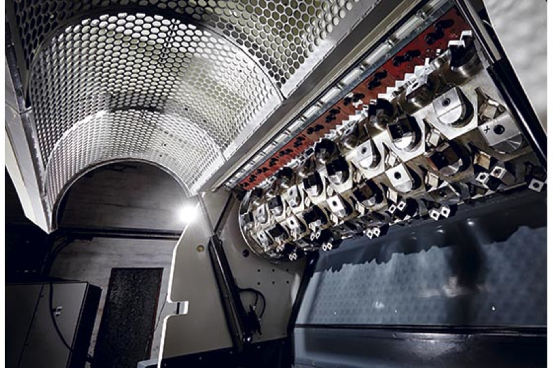 Shredder now available in more robust version | Plastics Machinery ...