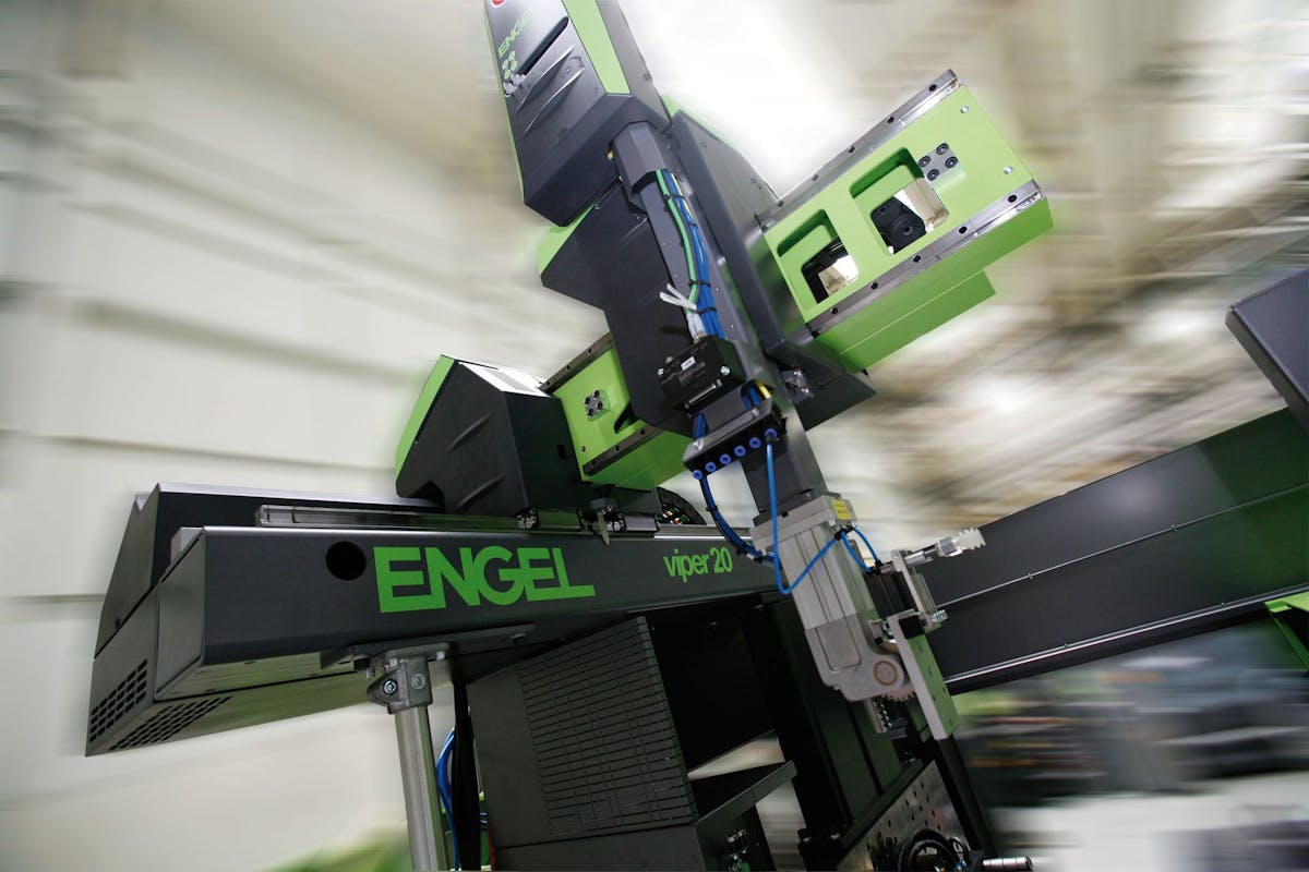 Engel's viper robots extend their reach | Plastics Machinery ...