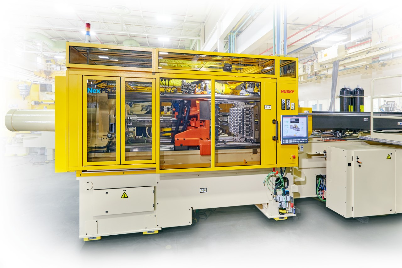Preform molding system offers flexibilty | Plastics Machinery ...