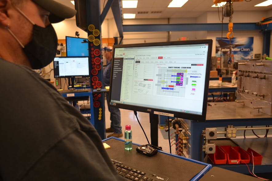 MoldTrax revamps mold-maintenance tracking system | Plastics Machinery & Manufacturing