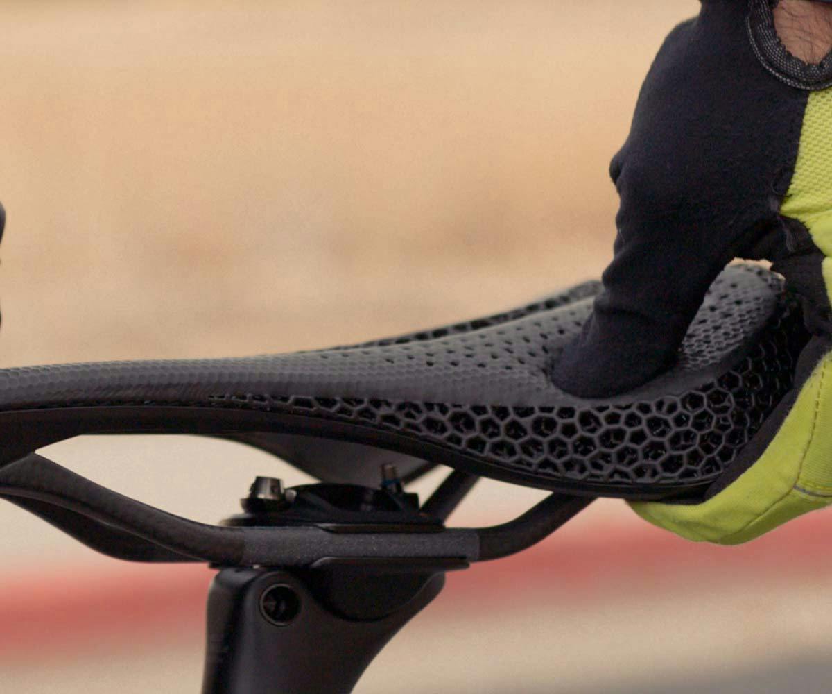 Carbon makes 3D printing design software available to all | Plastics ...