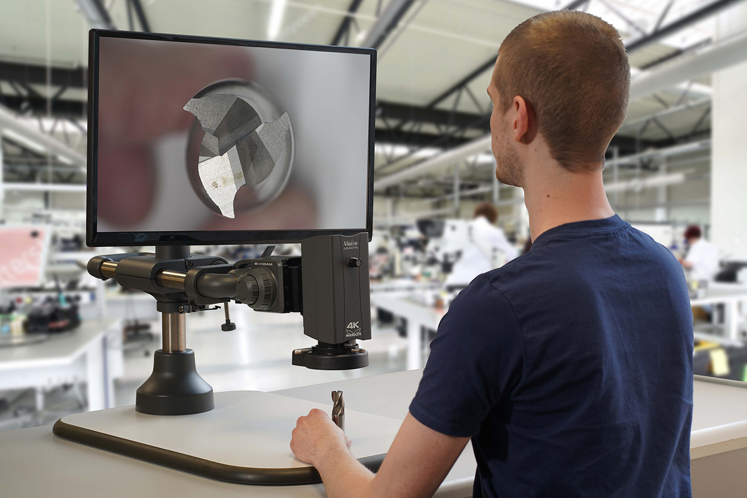 Digital microscope makes inspection quick, easy | Plastics Machinery ...