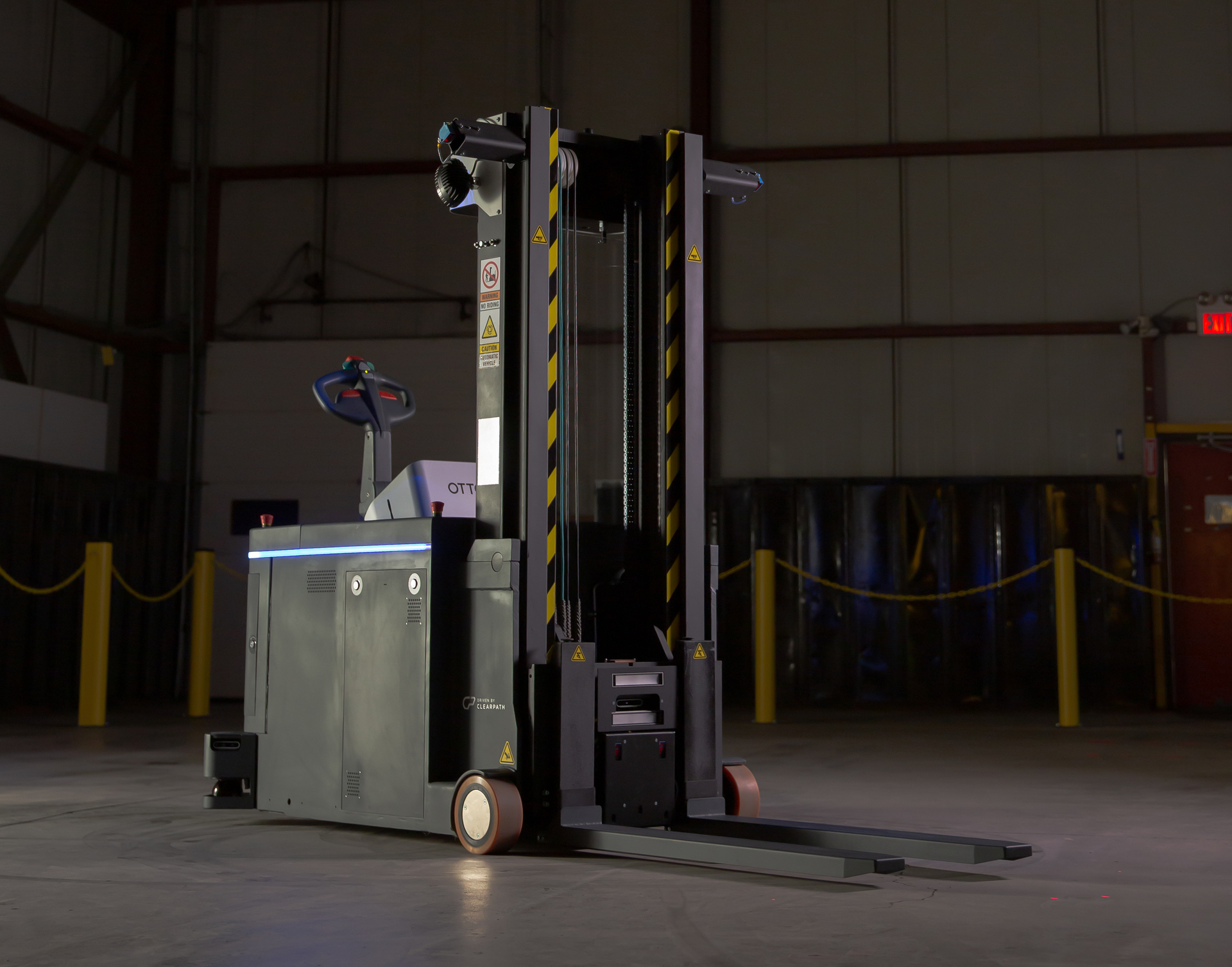 Autonomous forklift needs no driver | Plastics Machinery Manufacturing