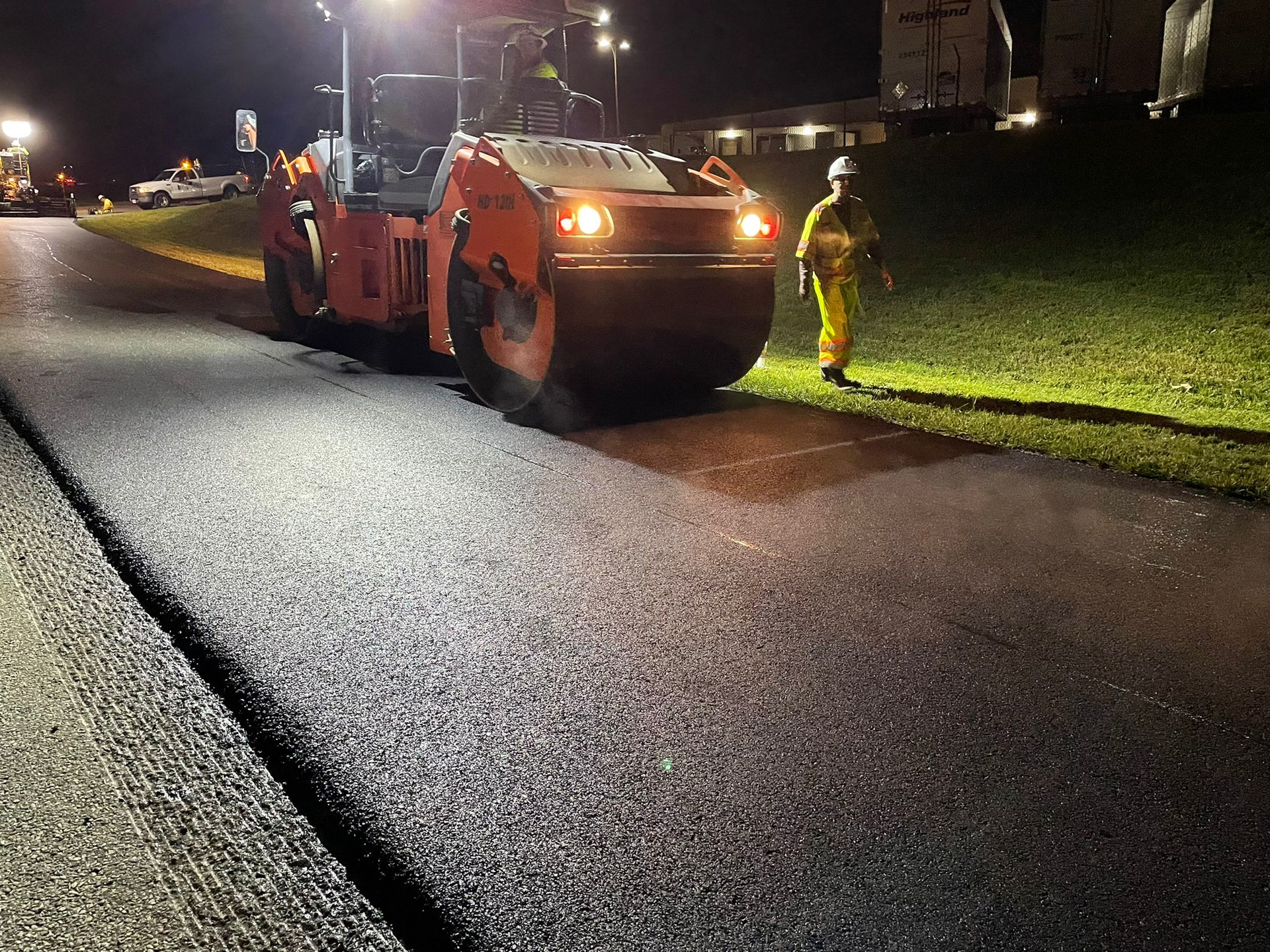 Asphalt modifiers reinforce road to sustainability | Plastics Machinery ...