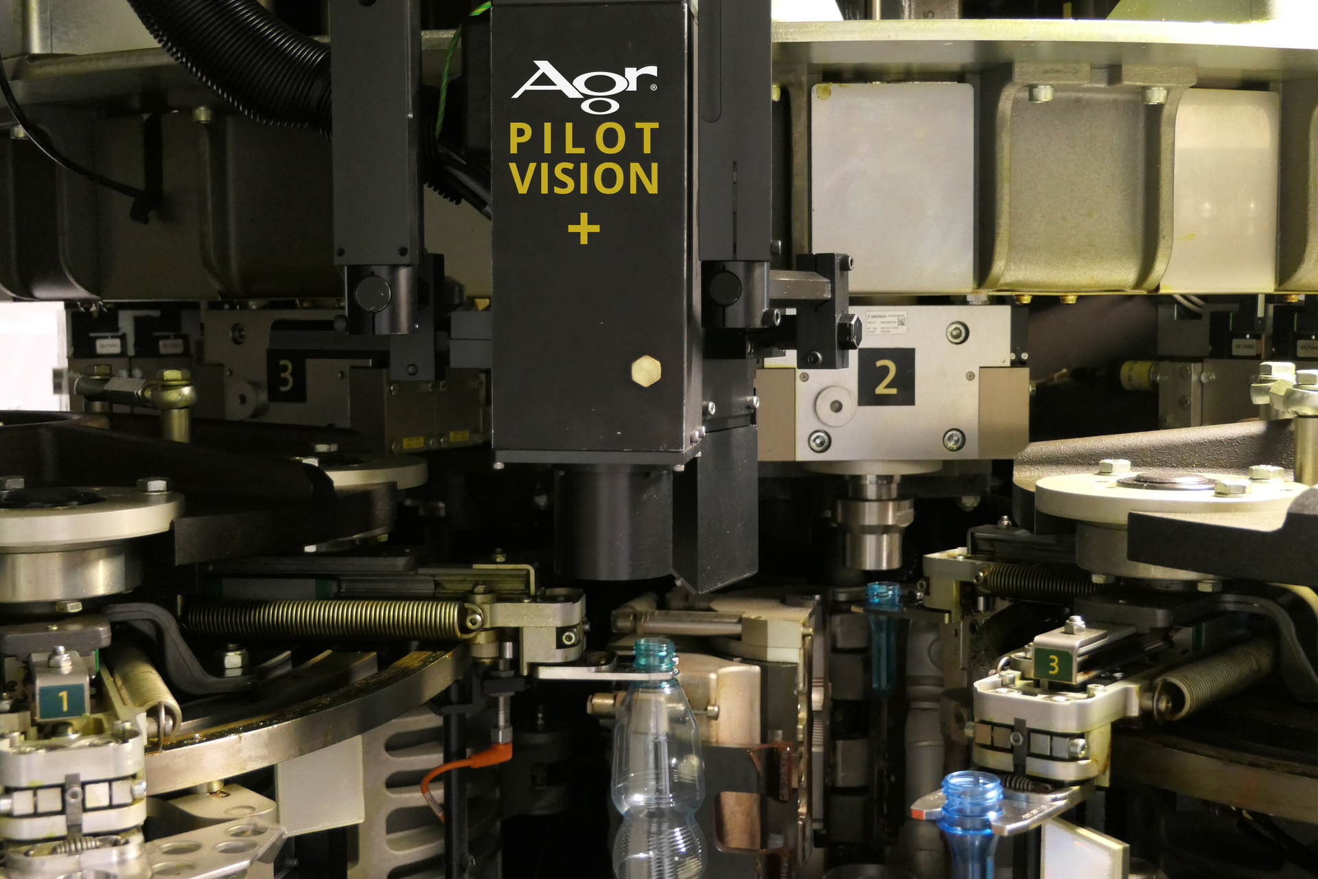 Closed-loop control system from Agr optimizes blow molding process ...
