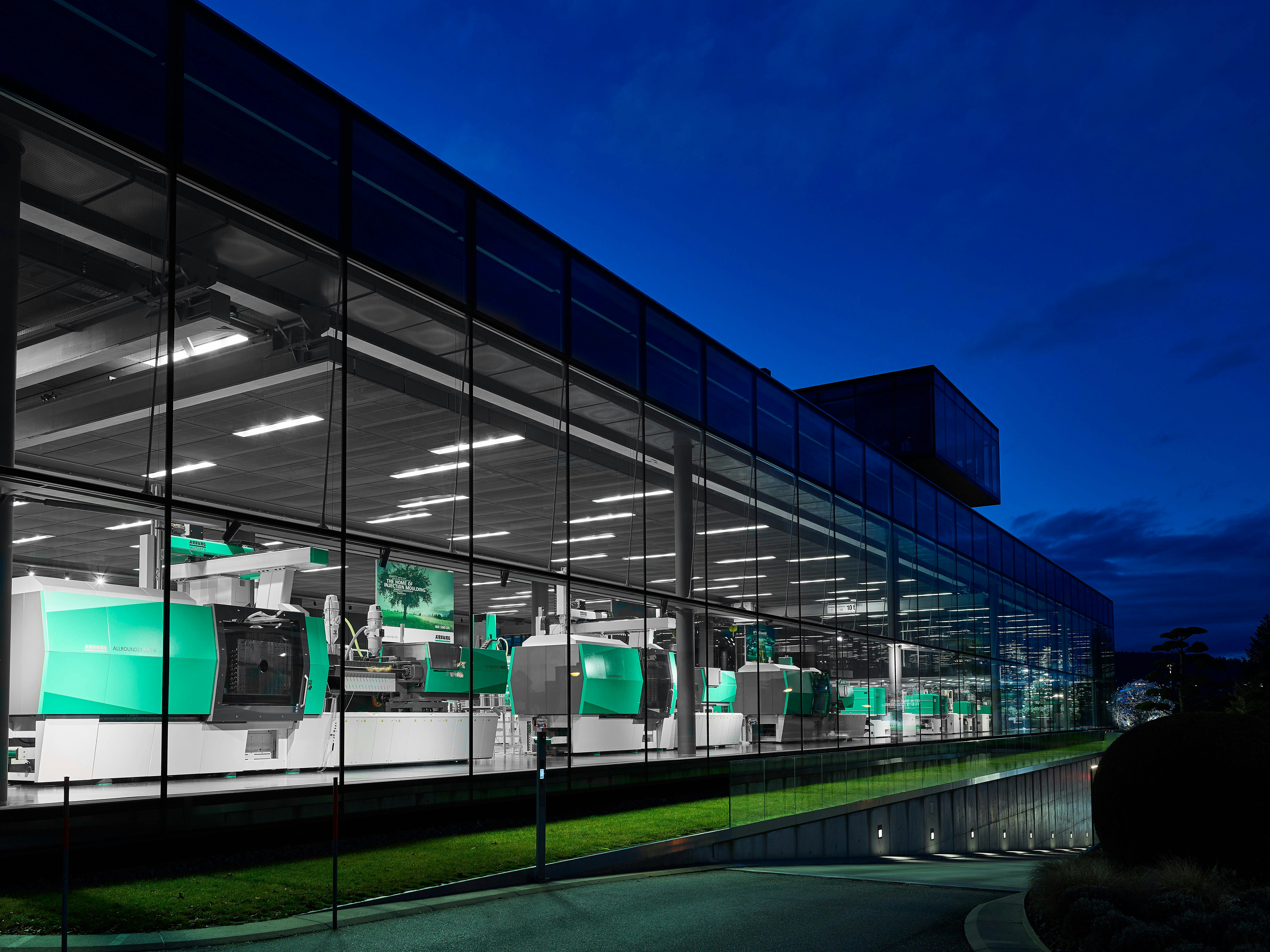 Extrusion | Plastics Machinery & Manufacturing